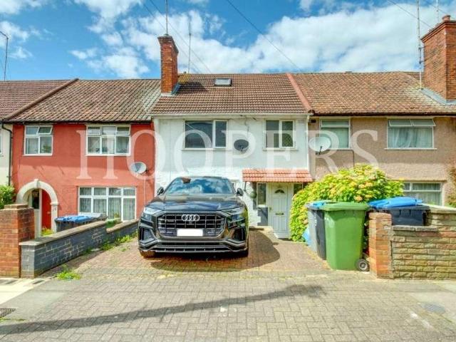 3 bed house for sale