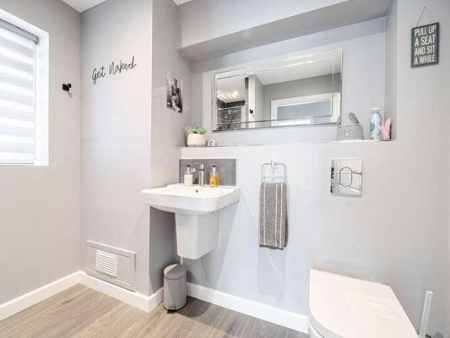 3 bed house for sale