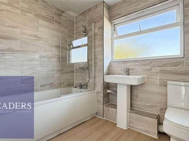 3 bed house for sale