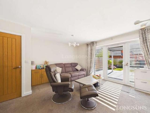 3 bed house for sale