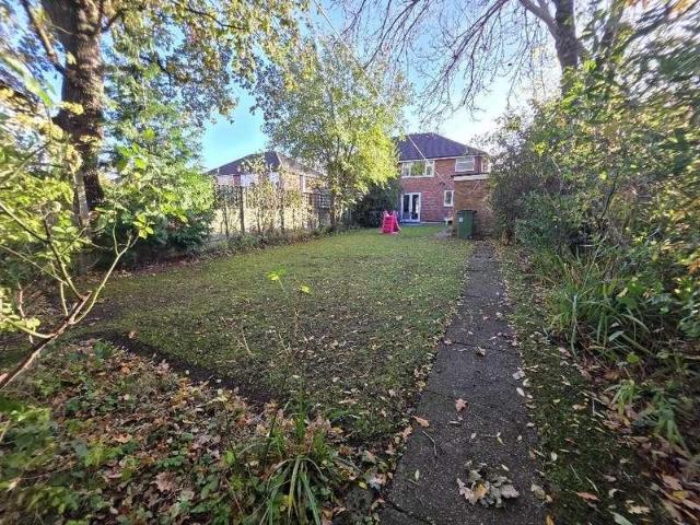 3 bed house for sale