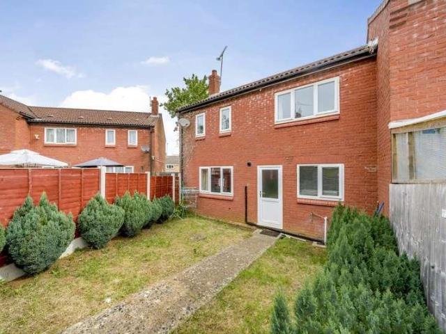 3 bed house for sale
