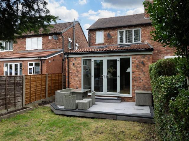3 bed house for sale