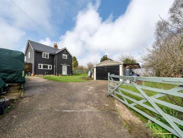 3 bed house for sale