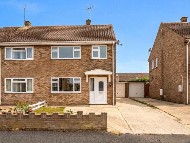 3 bed house for sale