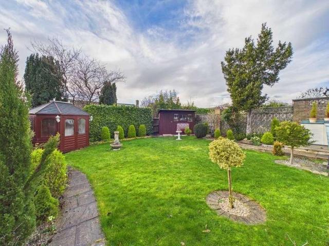 3 bed house for sale