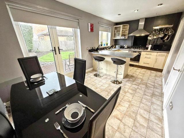 3 bed house for sale