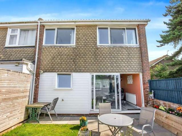 3 bed house for sale