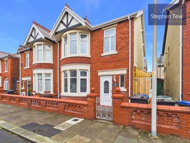 3 bed house for sale