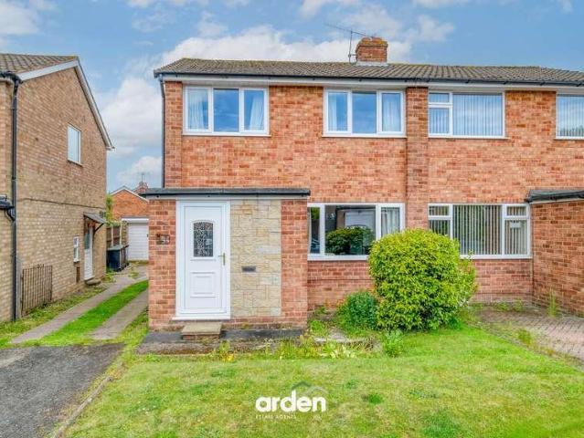 3 bed house for sale