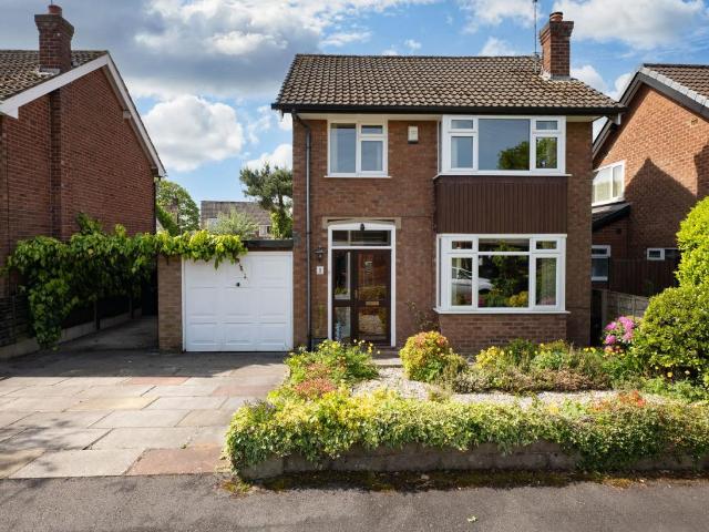 3 bed house for sale