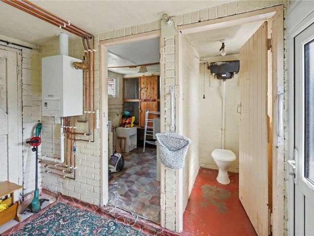 3 bed house for sale