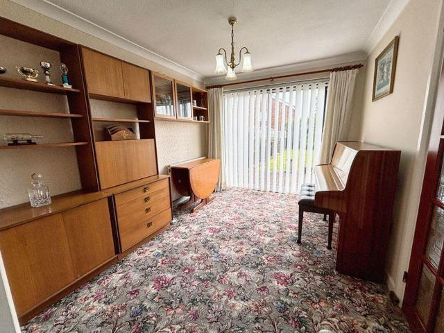 3 bed house for sale