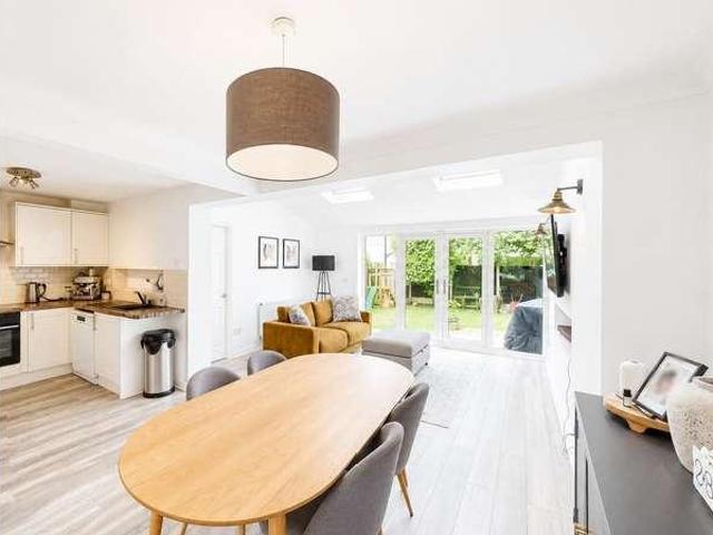 3 bed house for sale