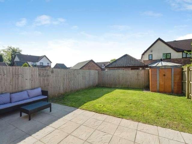3 bed house for sale