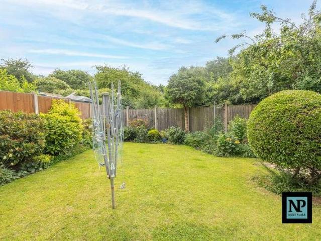 3 bed house for sale