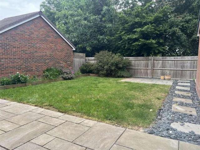 3 bed house for sale