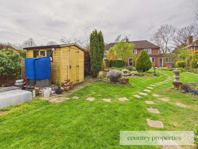 3 bed house for sale