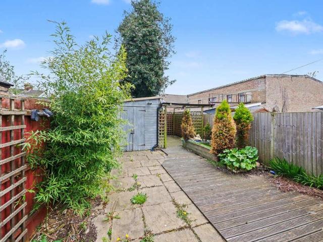 3 bed house for sale