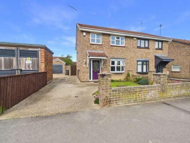 3 bed house for sale