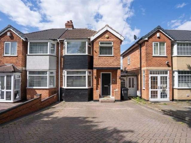3 bed house for sale