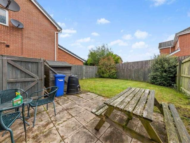3 bed house for sale
