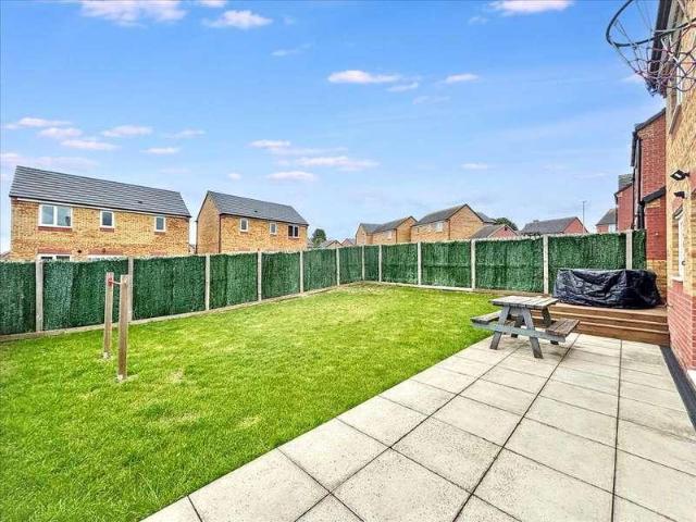 3 bed house for sale