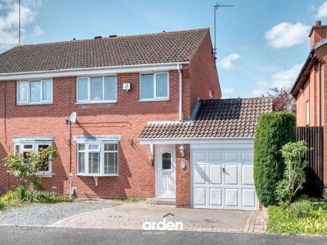 3 bed house for sale
