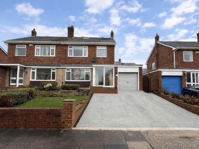 3 bed house for sale
