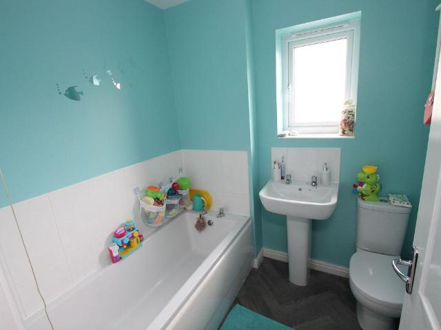 3 bed house for sale