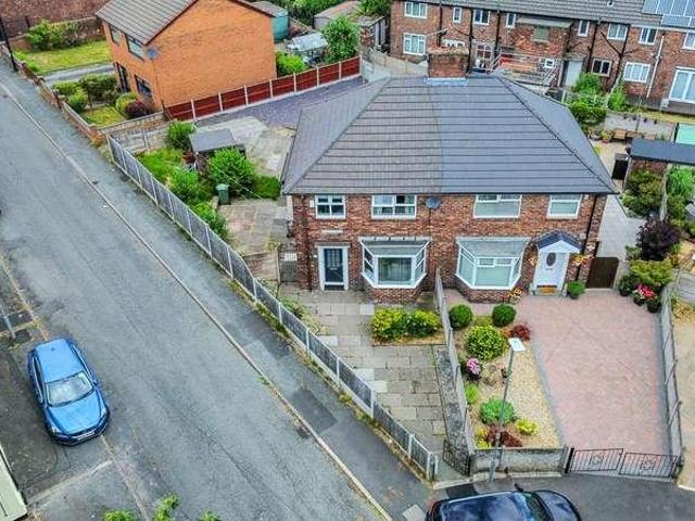 3 bed house for sale