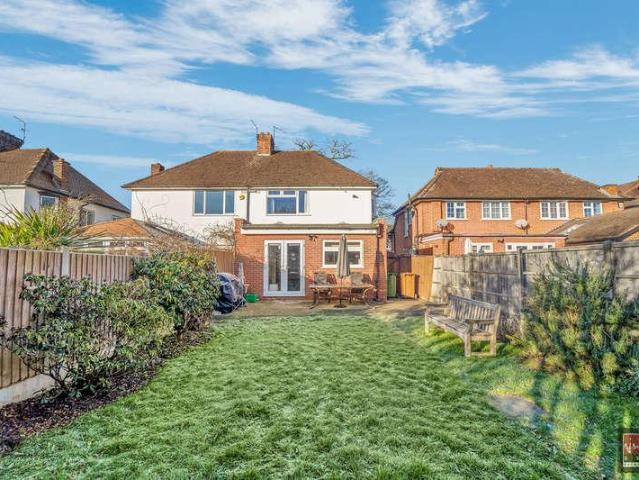 3 bed house for sale