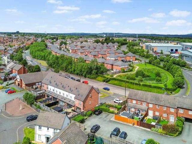 3 bed house for sale