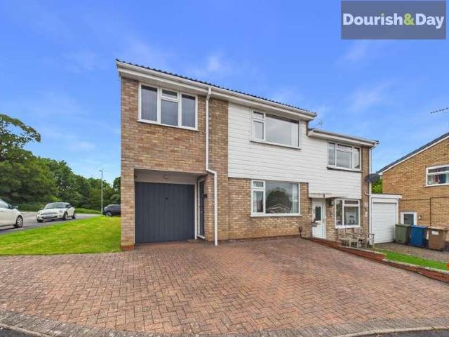 3 bed house for sale