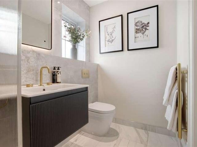 3 bed house for sale