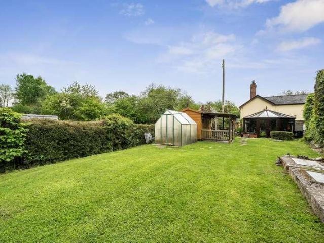 3 bed house for sale
