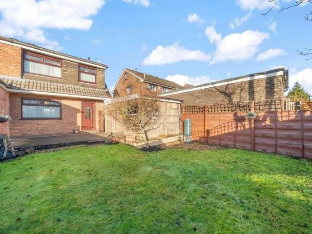 3 bed house for sale