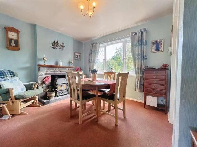 3 bed house for sale