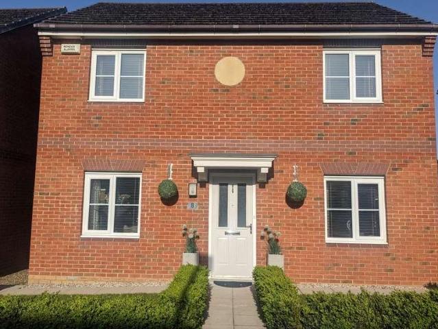3 bed house for sale