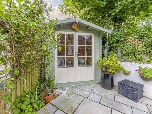 3 bed house for sale