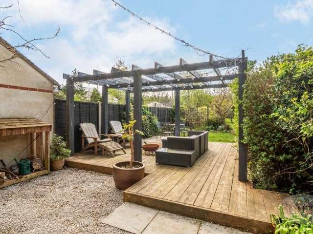 3 bed house for sale