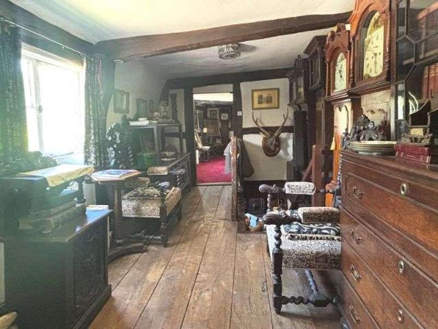 3 bed house for sale