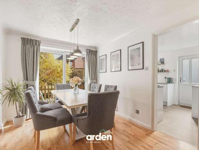 3 bed house for sale