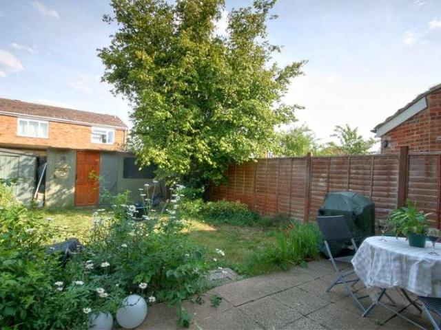 3 bed house for sale