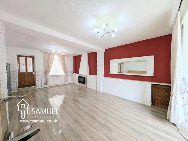 3 bed house for sale