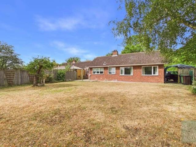 3 bed house for sale