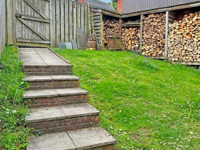 3 bed house for sale