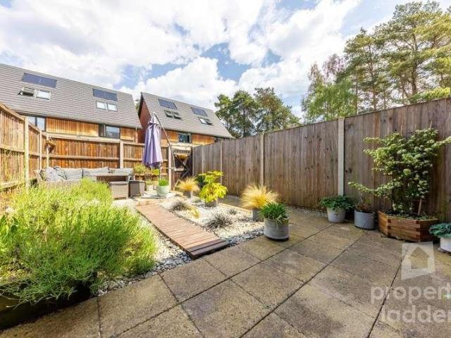 3 bed house for sale