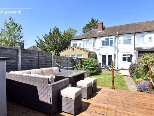 3 bed house for sale