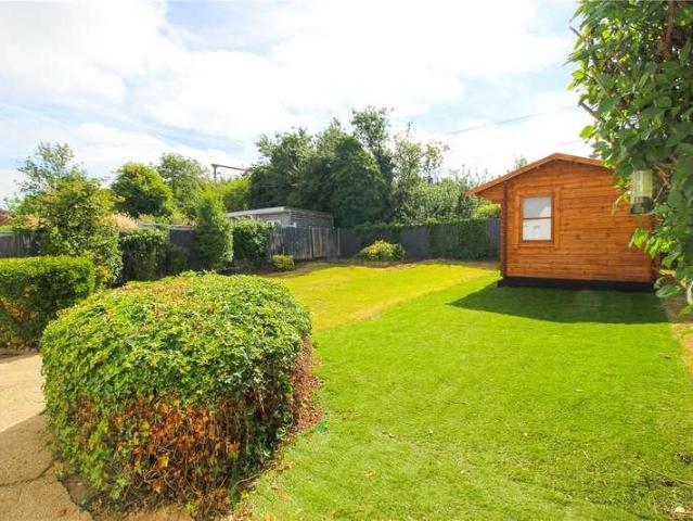3 bed house for sale